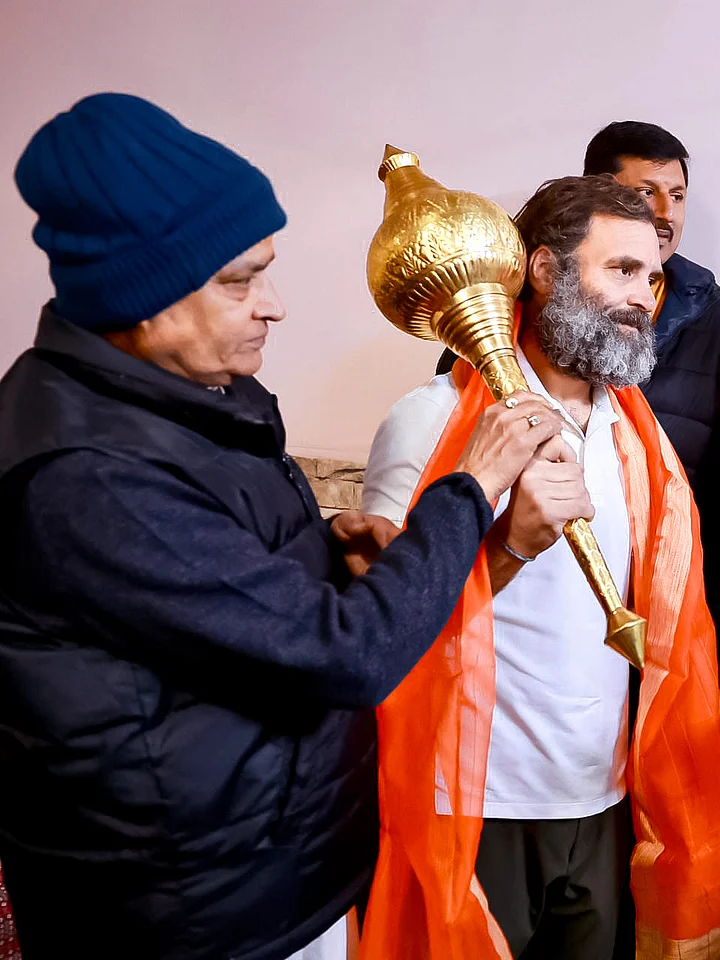 Bharat Jodo Yatra Why Did Ram Mandir Leaders Bless Rahul Gandhi Not bharat-jodo-yatra-why-did-ram-mandir-leaders-bless-rahul-gandhi-not