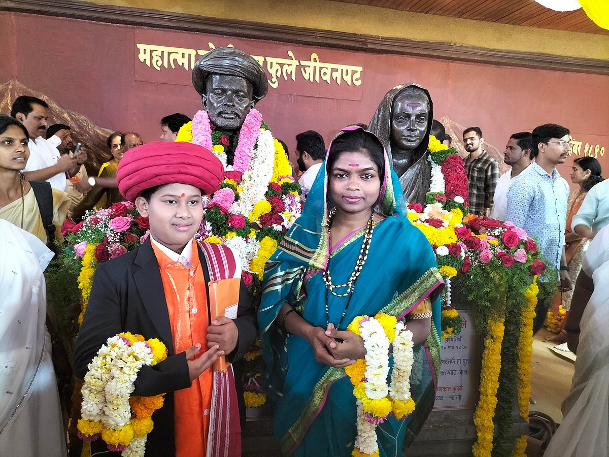 In Photos: People Flock to Phule Wada on Mahatma Jotirao Phule's 196th ...