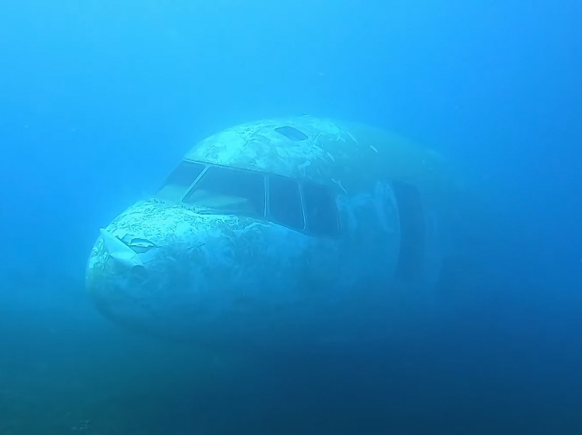 Fact-Check | Was Malaysia Airlines’ MH370 Found Underwater With No ...