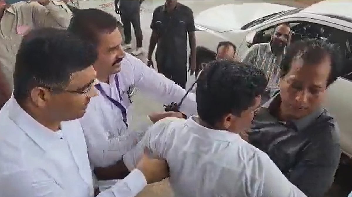 Rajendra Gudha Marshalled Out Of Assembly After Presenting 'Red Diary' with politically ...