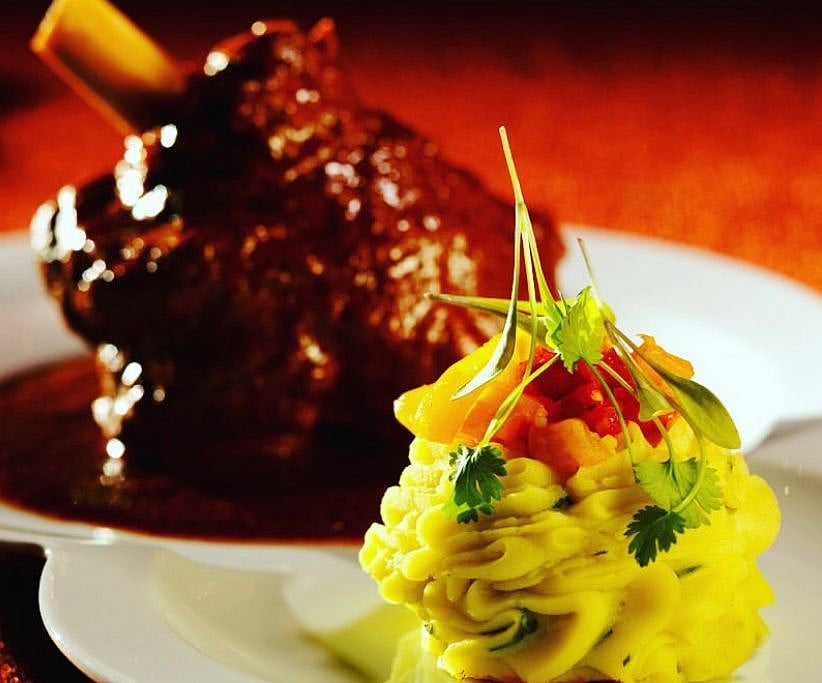 Chutney Mary, Indian Diner, Wins Restaurant of the Year title