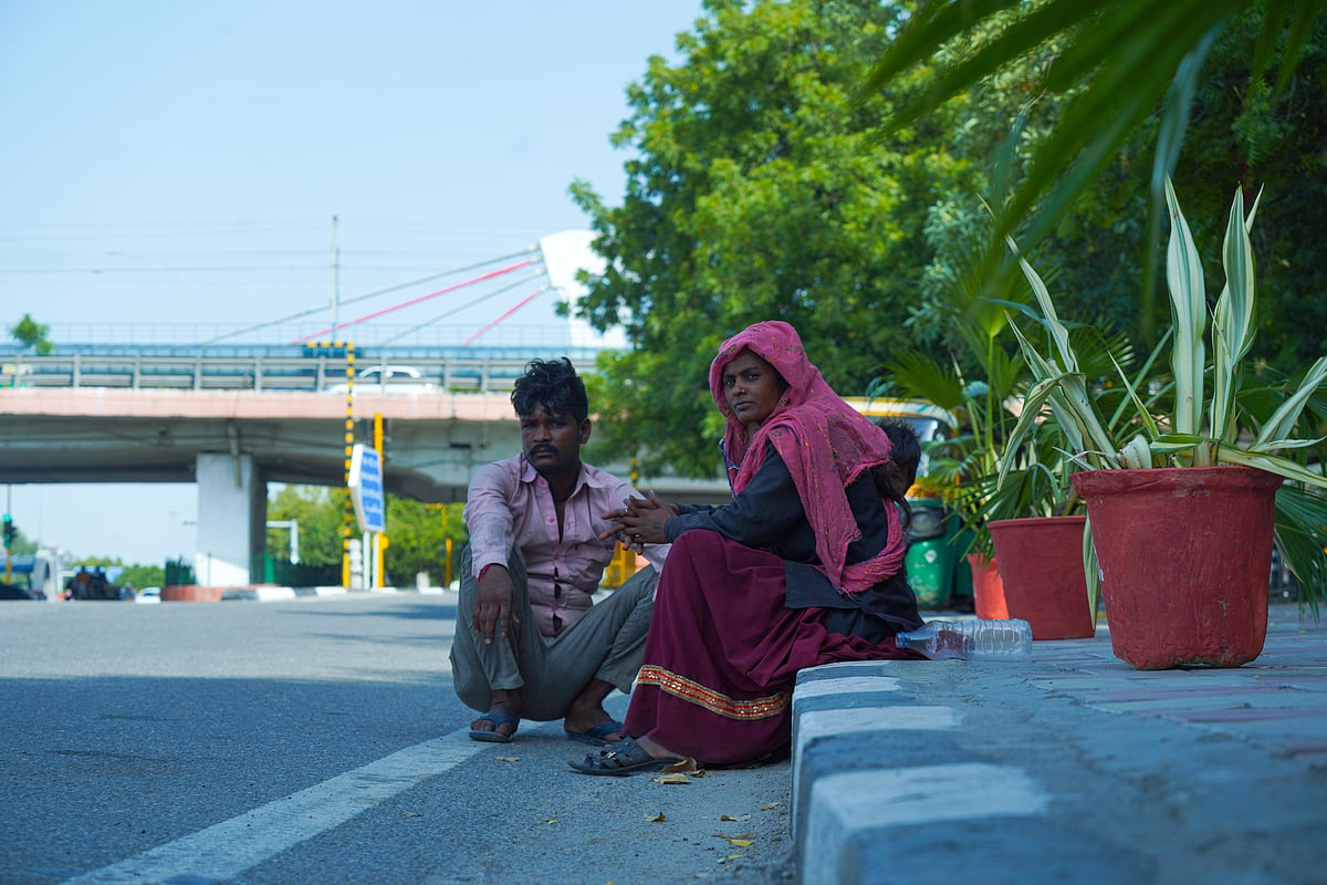 In Photos | 'Ashamed of Poverty': Green Sheets Mask Delhi Slums Ahead ...