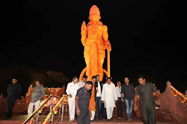 Madhya Pradesh: Congress' Hindutva Army Includes Aggrieved Pujaris, Jilted Bajrang Sena