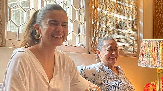 'Nothing Without You': Alia Bhatt Wishes Mom Soni Razdan With Heartfelt ...