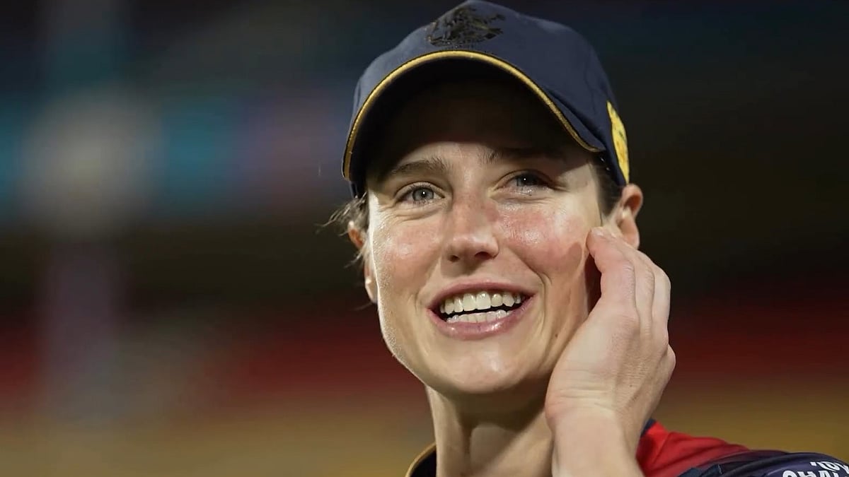 WPL: 'Hope No One Charges Me,' Ellyse Perry Reacts to Shot Breaking Car ...