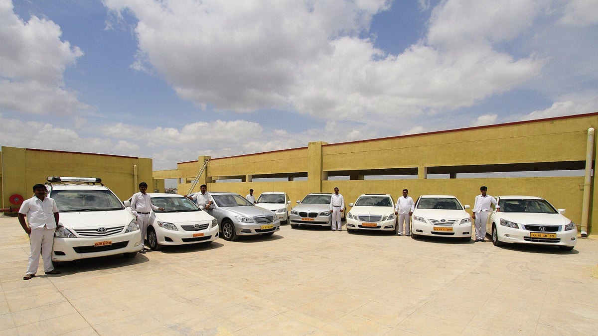 Chauffeur-Driven vs. Self-Drive Car Rentals: Find the Ideal Option for ...